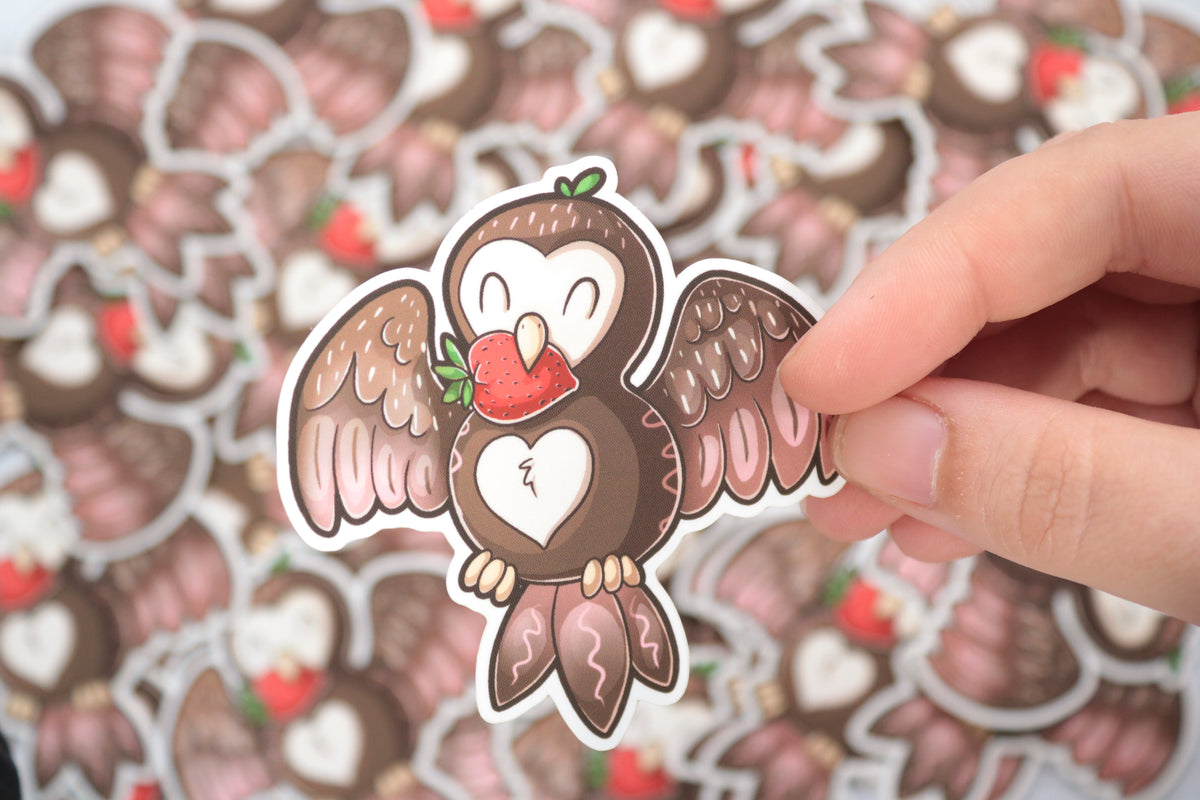 Strawberry Owl - Matte Vinyl Sticker - 2.9 x 3 Inches – BeeZeeArt